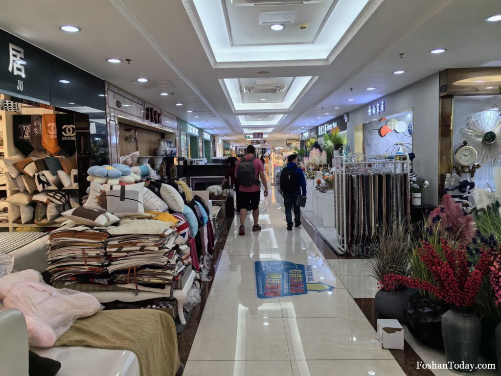 The Biggest Home Decoration Market in Foshan - Foshan Today