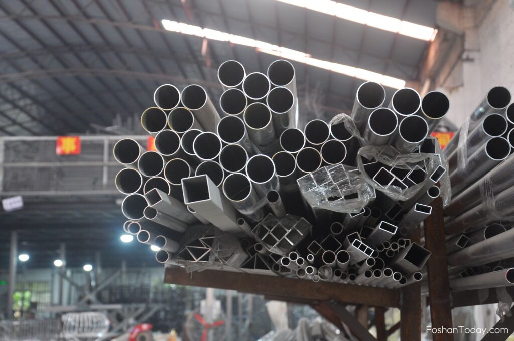 Visit a Super Big Outdoor Furniture Factory in China - Foshan Today